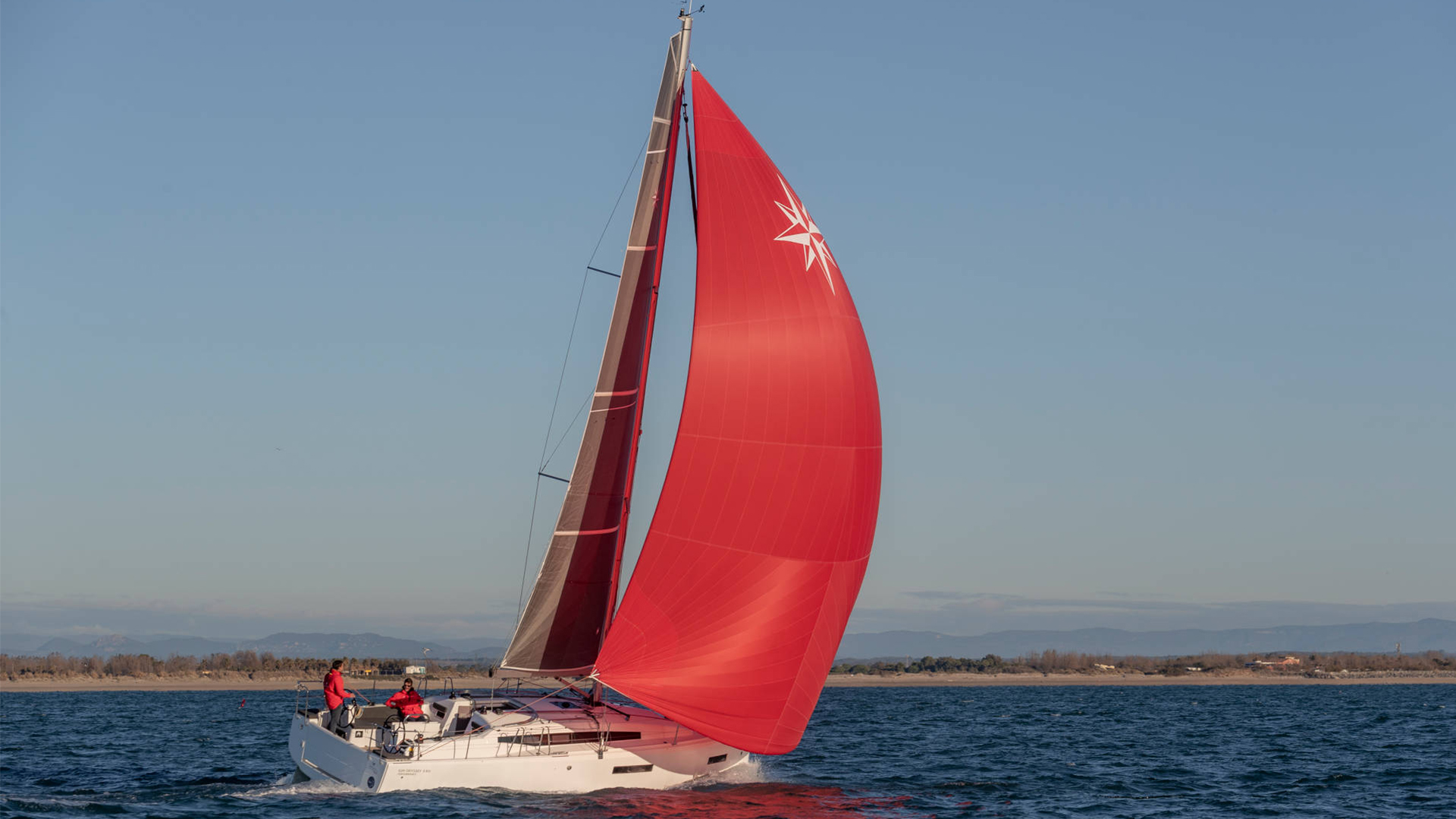 Entrevista a Éric Levet, arquitecto naval de la Sun Odyssey 380 | Jeanneau